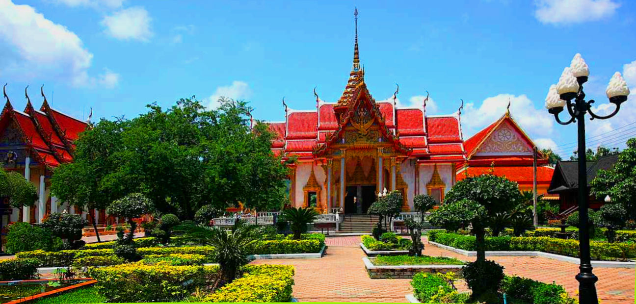 chalong-temple-part-of-temple-tour-phuket - Phuket Taxi and Transfers